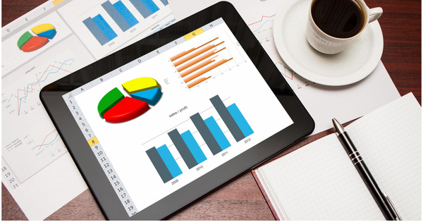 【BT机构股评】奢侈品集团Capri Holdings股票评级 - 机构股评 - BT财经